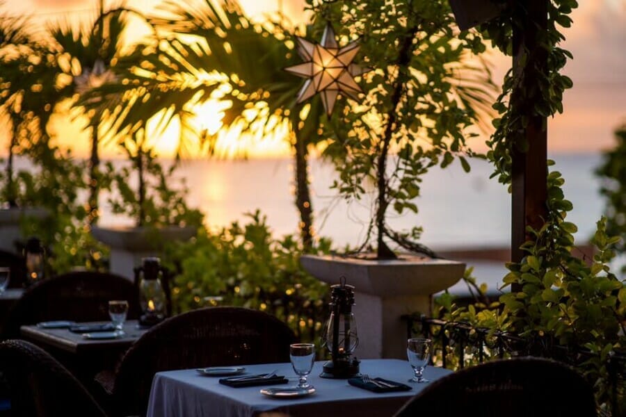 Cafe Luna Restaurant, Barbados, Enterprise Beach Rd Little Arches Hotel ...