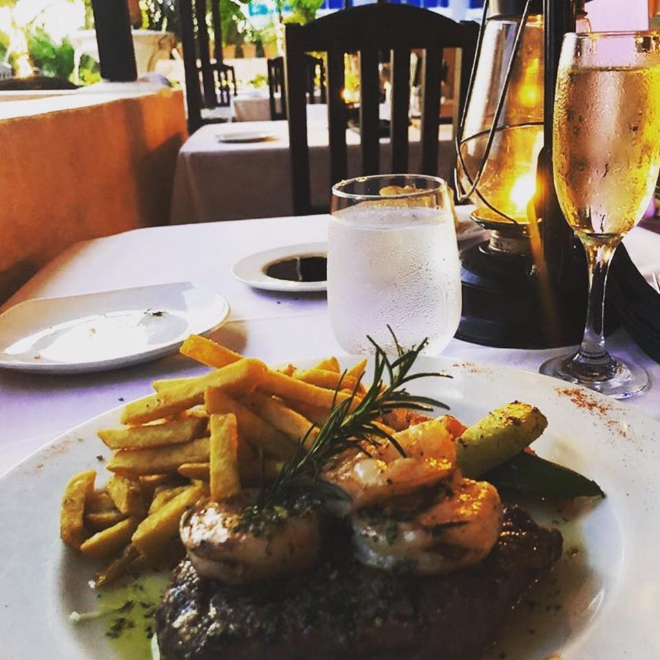 Cafe Luna Restaurant, Barbados, Enterprise Beach Rd Little Arches Hotel ...